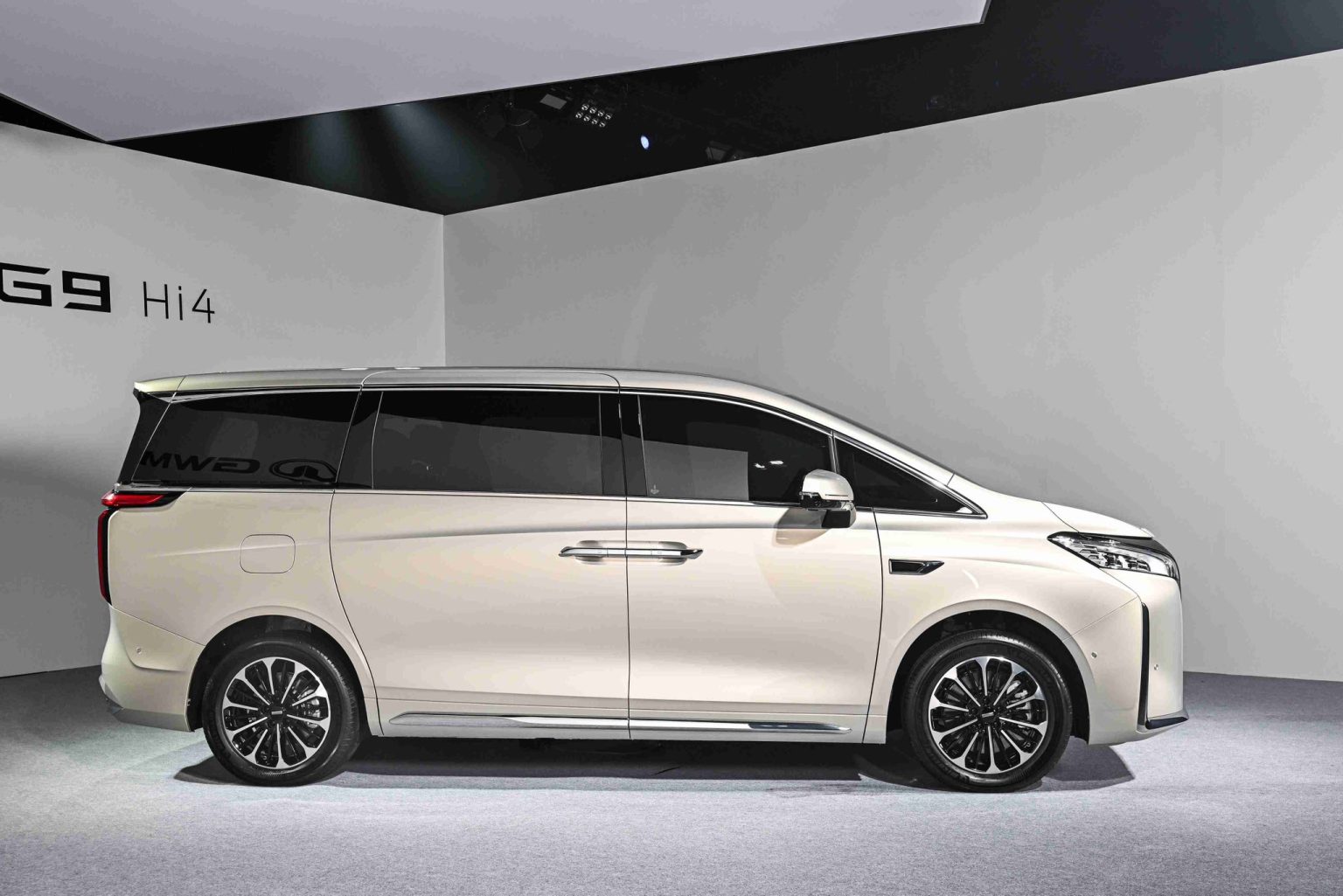 GWM “WEY G9” Luxury MPV เทคโนโลยี Hi4 - CarInner